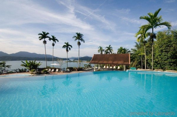 Resort Tasik Kenyir - Visit Kenyir